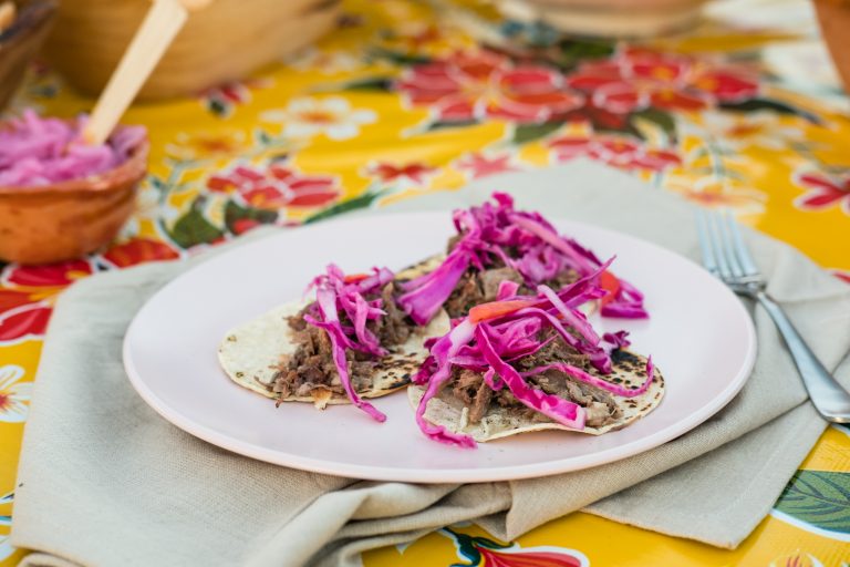 Barbacoa de cachete en olla de cocción lenta - Rumba Meats